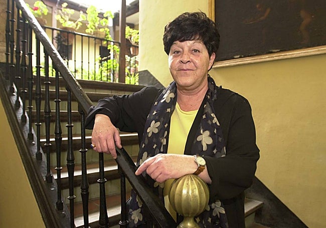 Muere la arqueóloga y catedrática María Eugenia Aubet, principal impulsora del yacimiento ...